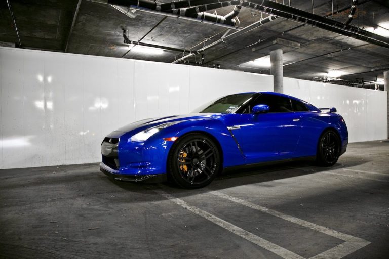 Blue Nissan GTR Photoshoot By Leon Tang - My Car Portal