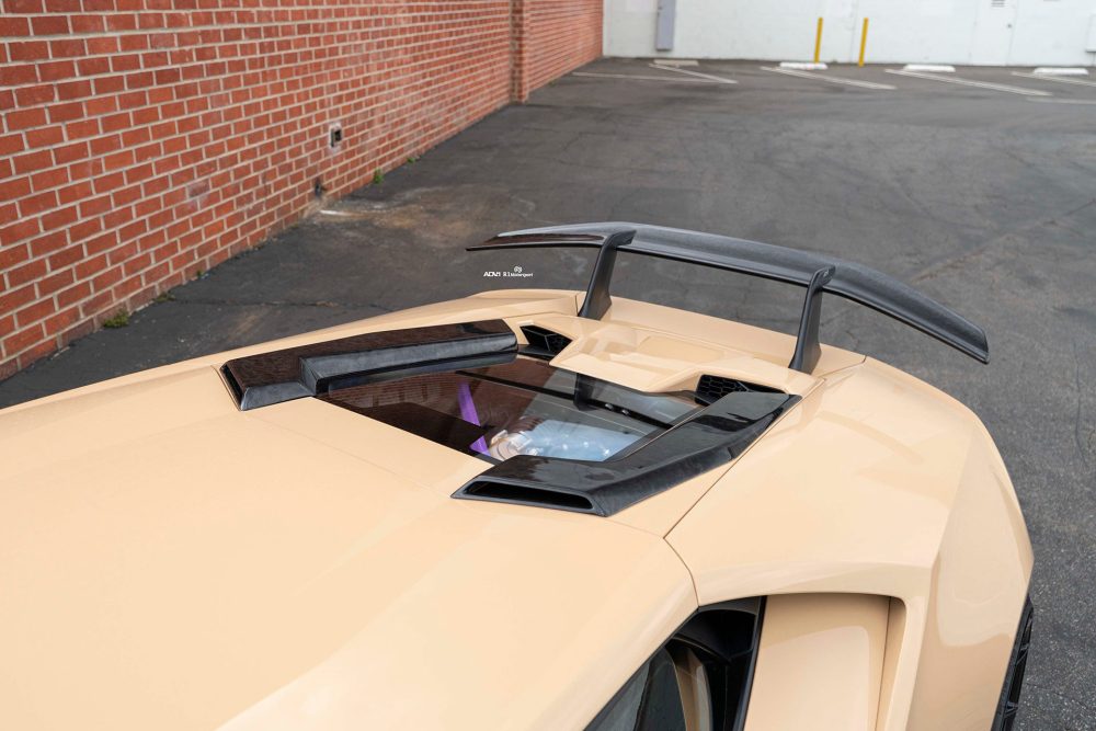 Desert Tan Lamborghini Huracán Performante on ADV.1 Wheels - My Car Portal